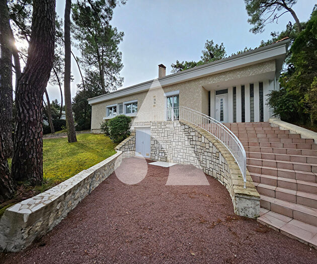 Maison à vendre - Les Mathes - 6 pièces - 4 chambres