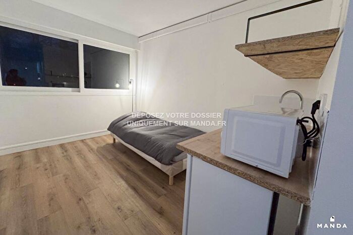 L'Étang-la-Ville - Appartement 1 pièce à louer