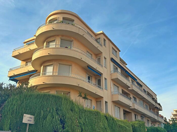 Appartement à vendre - Nice, Poètes - 1 pièce