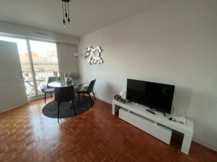 Appartement à louer - Télégraphe-Pelleport Saint Fargeau, Paris ème arrondissement - 1 pièce