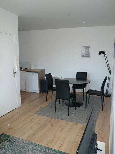 Hôtel de Ville, Cognac : Appartement 2 pièces à louer