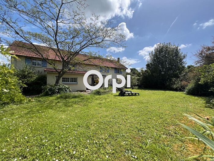 Maison 6 pièces à Maurepas, Le Village, à vendre