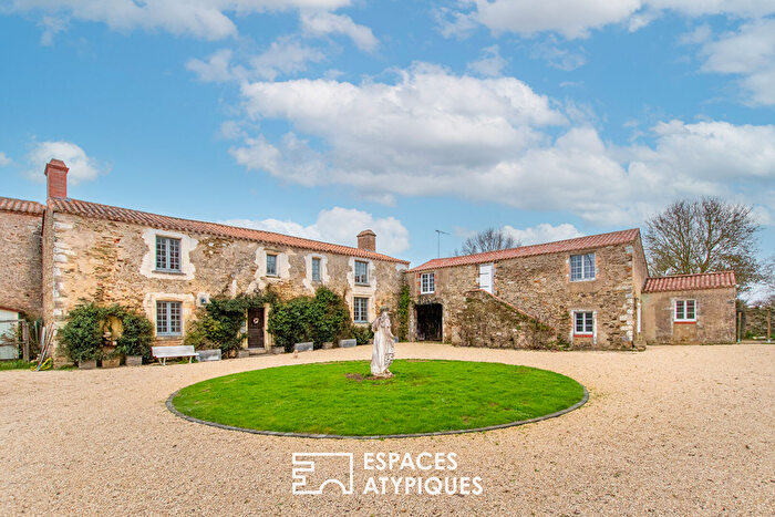 Maison à vendre - Le Fenouiller - 11 pièces - 7 chambres