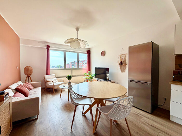 Lille, Wazemmes - Appartement 5 pièces à vendre