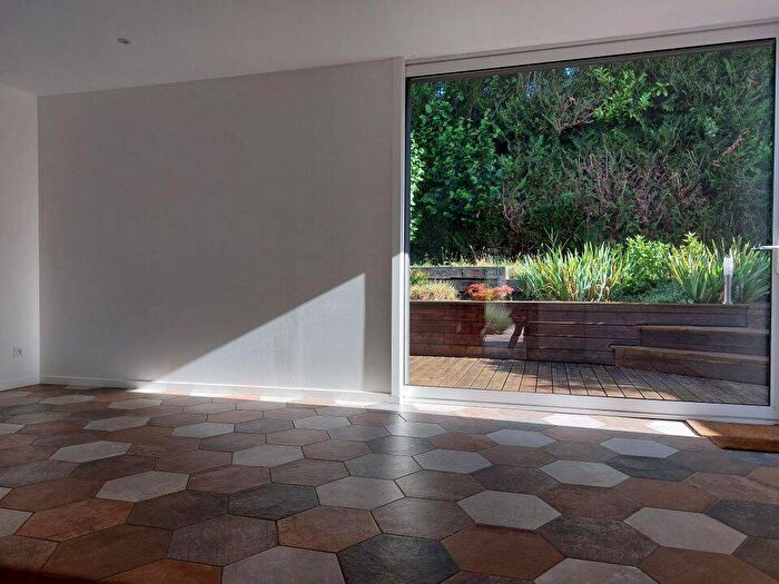 Nailly : Maison 5 pièces à louer