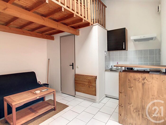 Appartement à louer - Nantes, Cité des Congrès, Champs de Mars - 1 pièce - 1 chambre