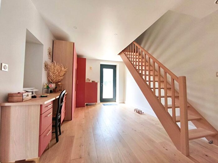 Maison 6 pièces à vendre à Montebourg