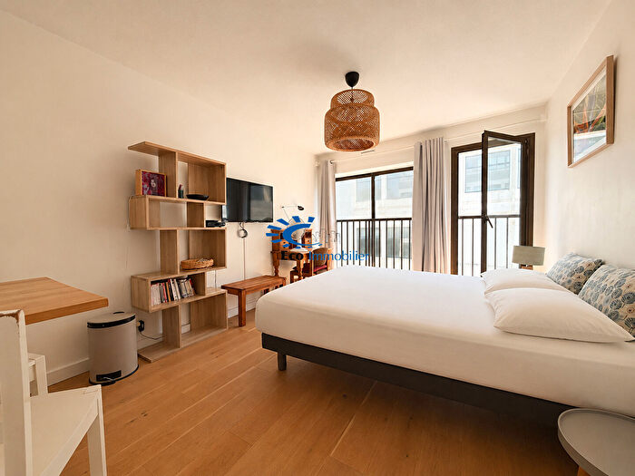 Appartement 1 pièce à La Rochelle, Centre-ville, Vieux-port, Marché, à vendre