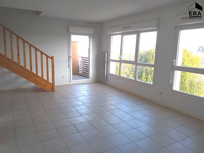 Appartement 3 pièces à Bègles, Birambits, à louer