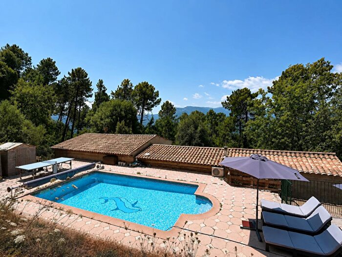 Maison 5 pièces à Bonson, à vendre