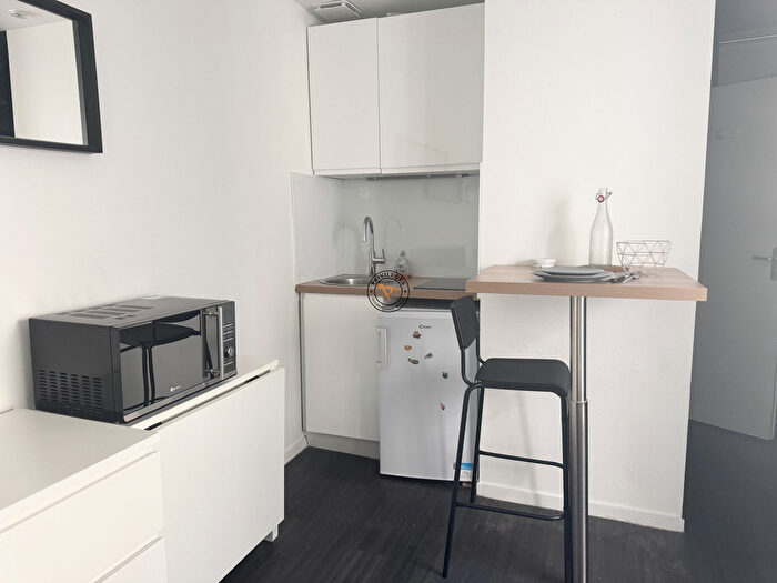 Appartement à louer - Nantes, Centre-ville - 1 pièce