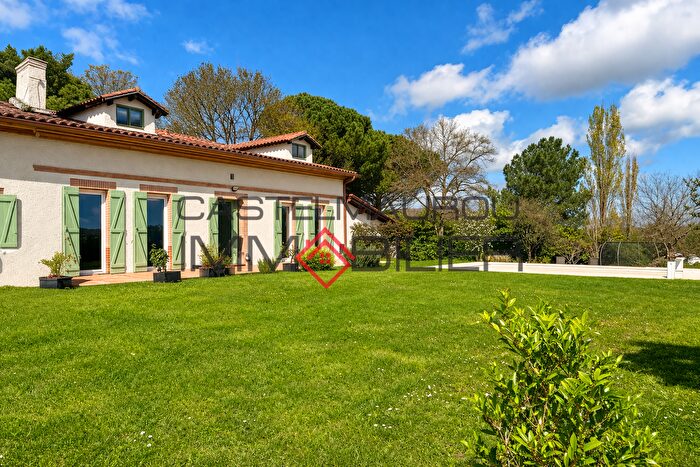 Maison à vendre - Lapeyrouse-Fossat - 6 pièces - 5 chambres