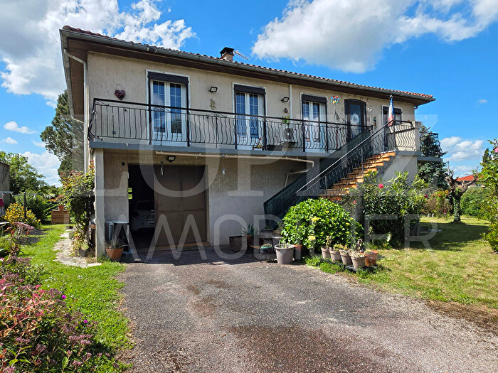 Maison à vendre - Aussillon - 5 pièces - 3 chambres