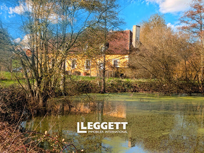 Maison à vendre - Maison-Maugis - 9 pièces - 6 chambres