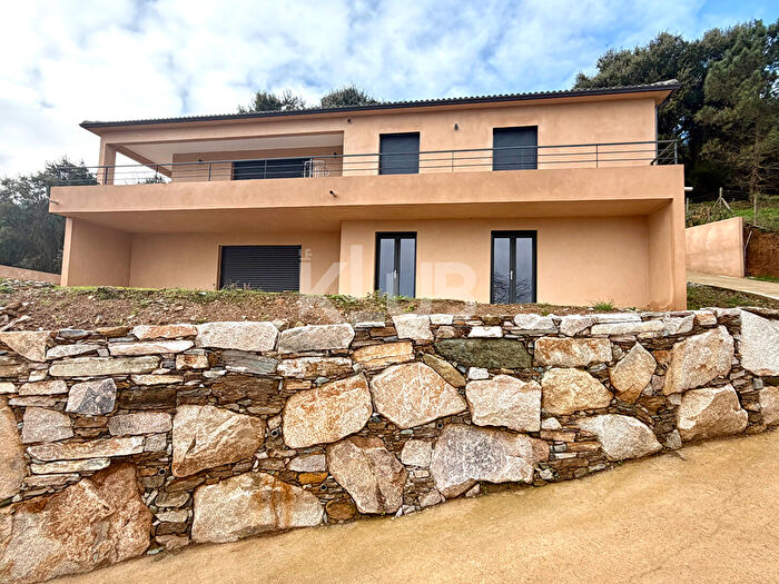 Maison à vendre - Penta-di-Casinca - 4 pièces - 3 chambres