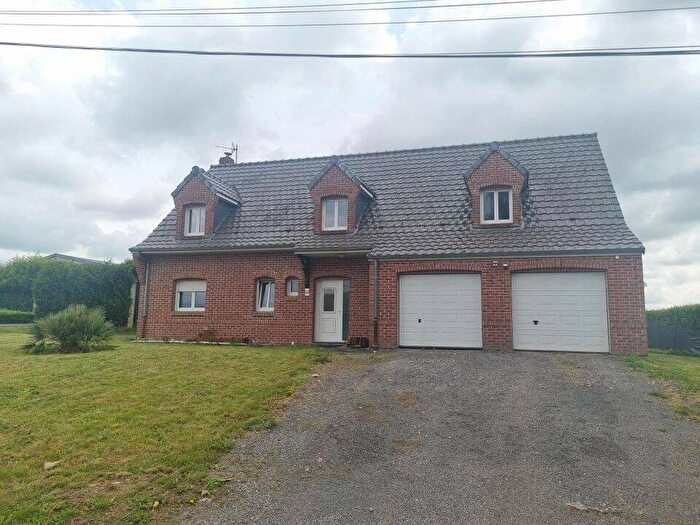 Villers-en-Cauchies : Maison 8 pièces à louer
