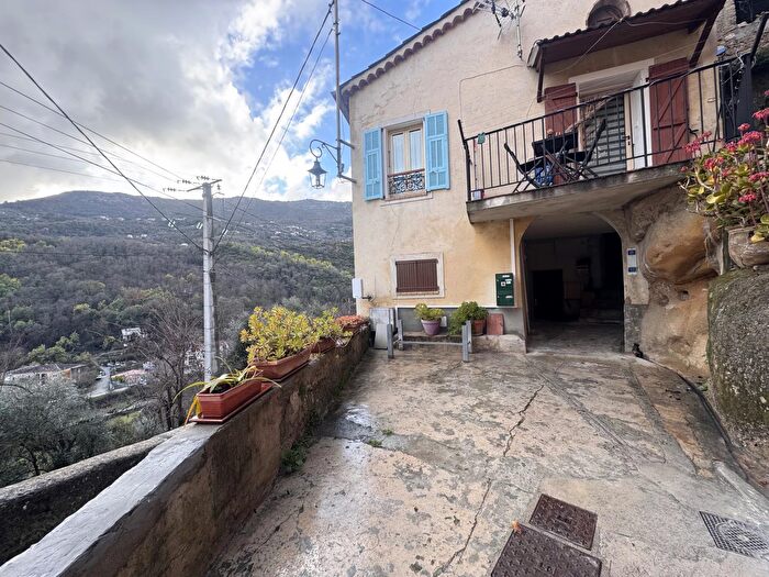 Appartement à louer - Contes - 1 pièce