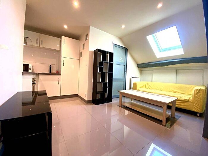 Appartement à louer - Cordeliers, Dijon - 2 pièces - 1 chambre