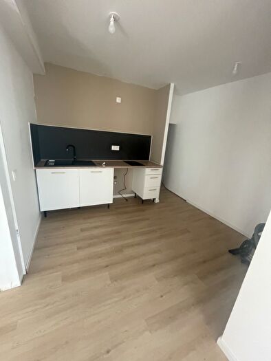 Conlie : Maison 2 pièces à vendre