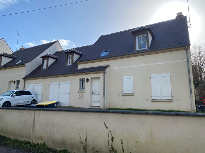 Maison 6 pièces à Senlis, Villevert, à louer
