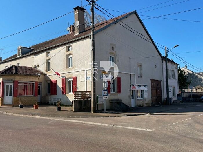 Maison à vendre - Saint-Blin - 10 pièces - 5 chambres