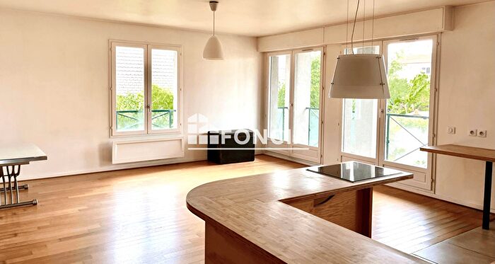 Appartement à vendre - Rueil-Malmaison, Plaine Gare - 3 pièces - 2 chambres