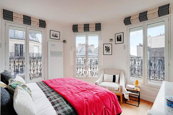 Appartement 2 pièces à Paris 9ème, à louer