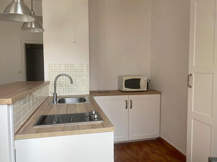 Appartement à louer - Saint-Étienne, Tardy, Colline des Pères, Bizillon - 1 pièce - 1 chambre