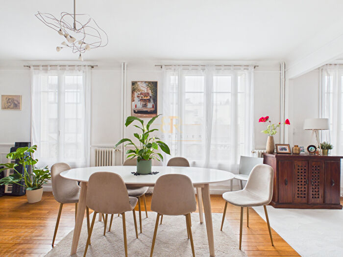 Appartement à vendre - Suresnes, Carnot, Gambetta - 5 pièces - 4 chambres