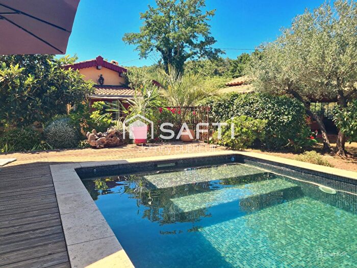 Maison à vendre - Pignans - 5 pièces - 3 chambres