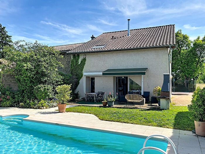 Maison à vendre - LIsle-dAbeau - 6 pièces - 4 chambres