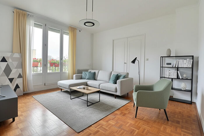 Appartement à vendre - Saint-Denis, Champ de Courses - 3 pièces - 2 chambres