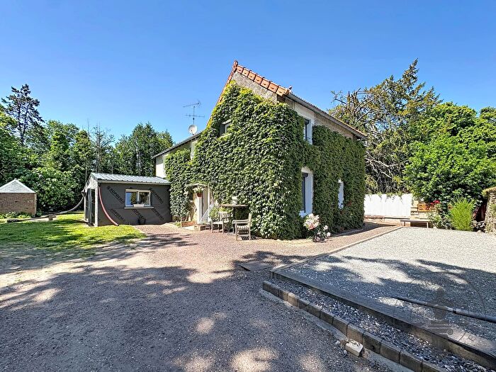 Maison 6 pièces à vendre à Sainville