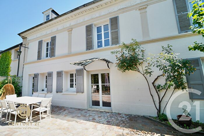 Quincy-Voisins : Maison 8 pièces à vendre