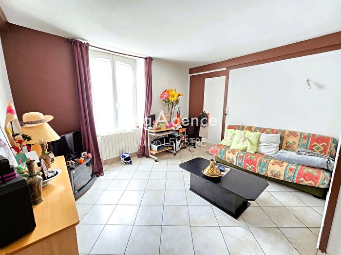 Appartement 2 pièces à Auneau, à vendre