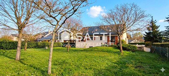 Maison 5 pièces à Châtellerault, Centre-ville, à vendre