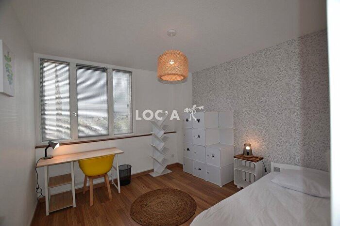 Appartement à louer - Bron - 1 pièce