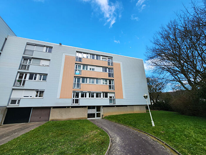 Appartement à louer - Quartiers Sud-Ouest, Bréquigny - 4 pièces - 3 chambres