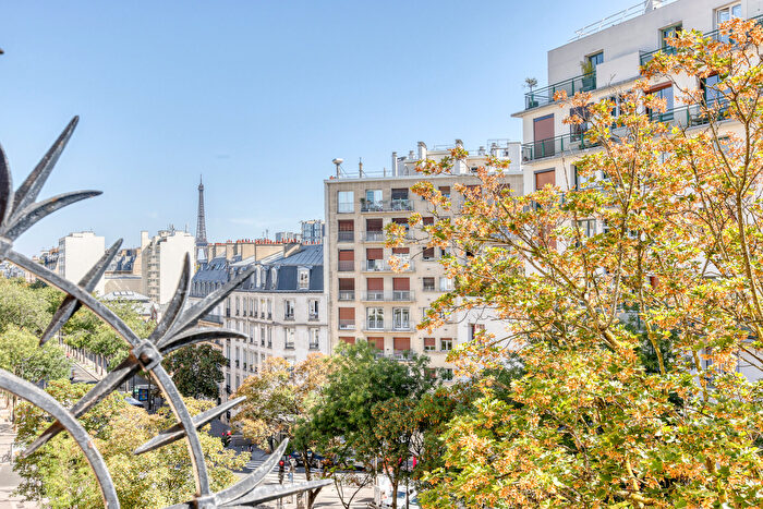 Appartement 3 pièces à louer à Paris 16ème, Porte de Saint-Cloud, Auteuil-Sud