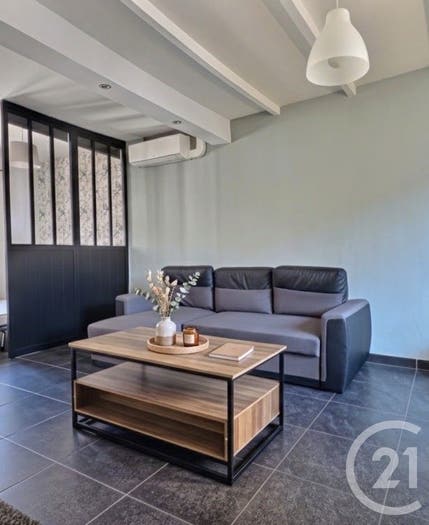 La Londe-les-Maures, Centre-ville - Appartement 2 pièces à vendre