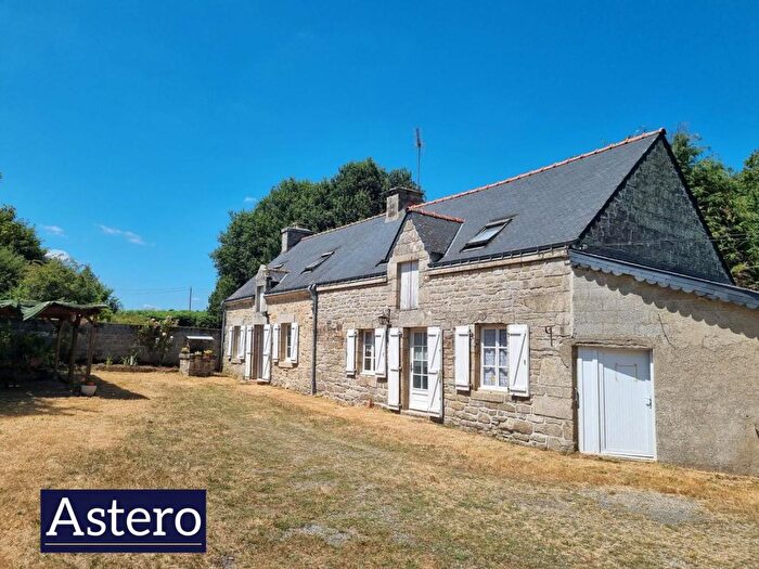 Melrand - Maison 8 pièces à vendre