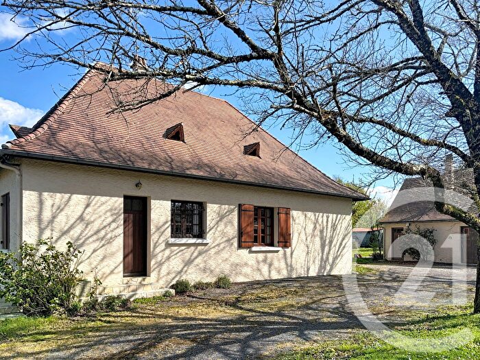 Maison à vendre - Montpon-Ménestérol - 6 pièces - 4 chambres