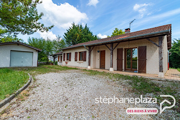 Maison 5 pièces à vendre à Montcet