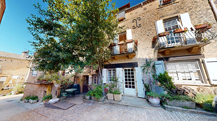 Maison 11 pièces à vendre à Belvès
