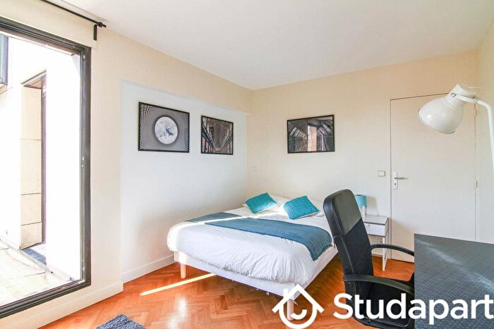 Rueil sur Seine-Plaine-Gare, Rueil-Malmaison : Appartement 1 pièce à louer