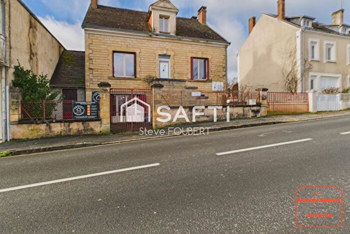 Maison à vendre - Rouffignac-Saint-Cernin-de-Reilhac - 6 pièces - 4 chambres