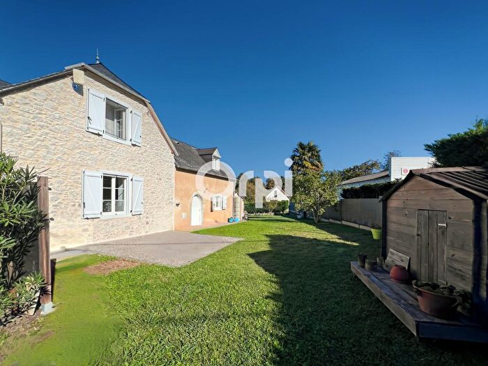 Maison à vendre - Oloron-Sainte-Marie - 5 pièces - 3 chambres