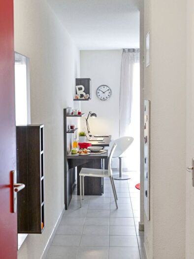 Champ de Mars, Toulon : Appartement 2 pièces à louer