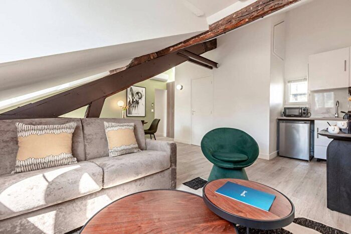 Appartement à louer - Vivienne-Gaillon, Paris ème - 2 pièces - 1 chambre