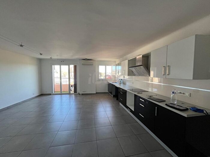 Appartement à louer - Toulon, Bon Rencontre - 2 pièces - 1 chambre